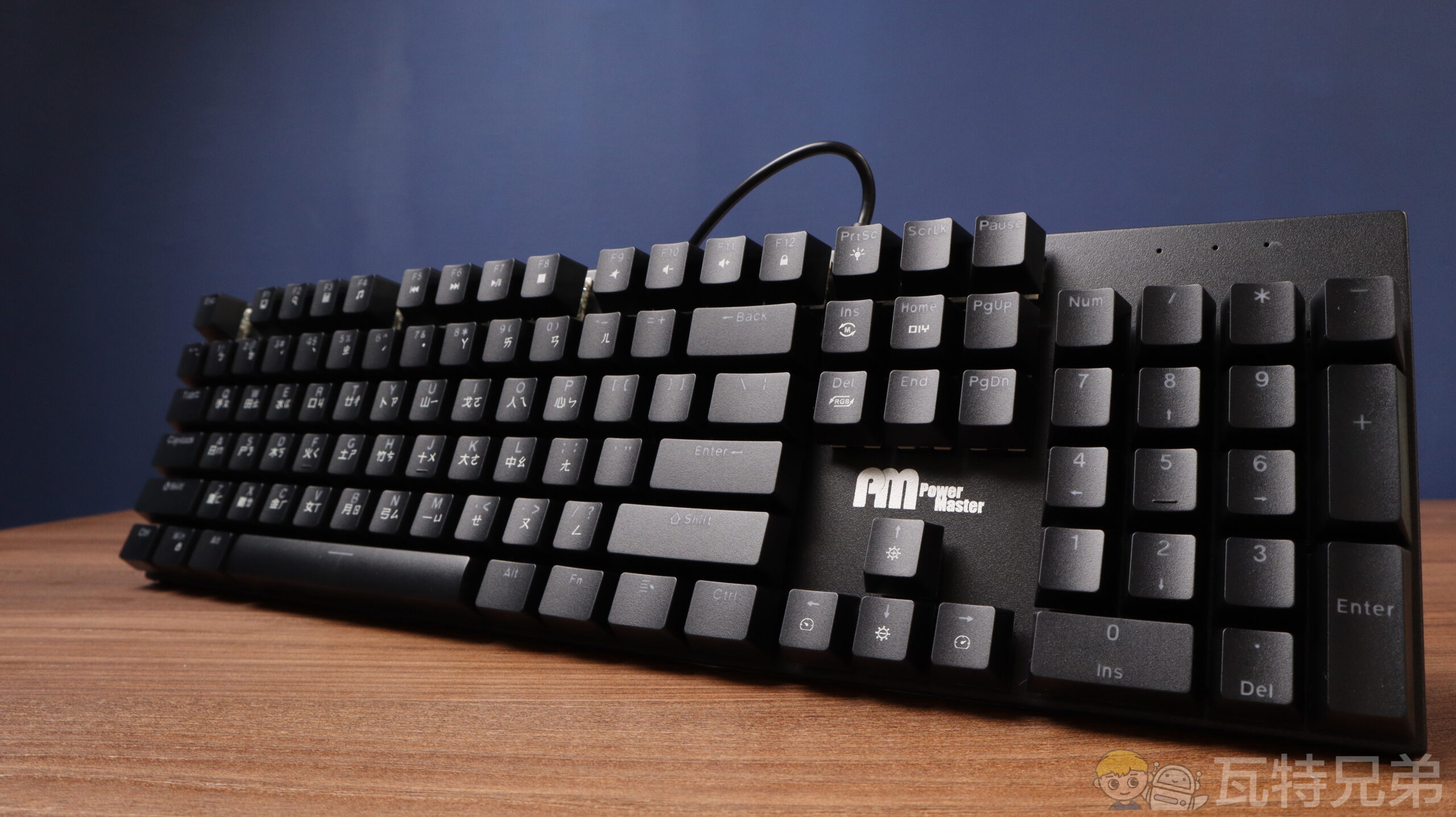 【機械鍵盤】開箱亞碩 KM-11 天蠍座 RGB 機械式鍵盤！評價如何