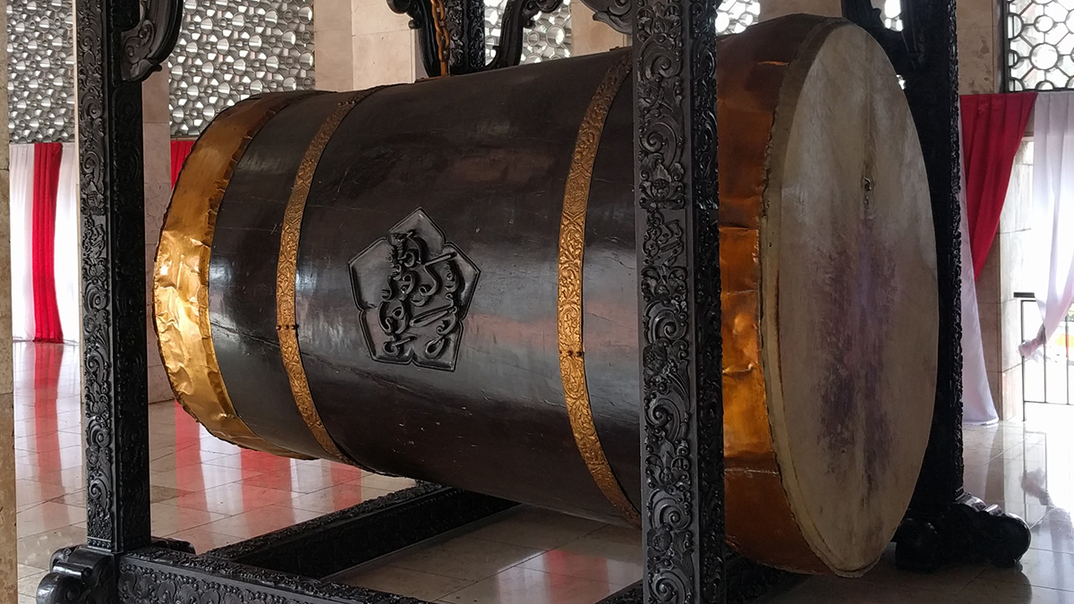 【網路迷因】Tung Tung Tung Sahur 是什麼？配音在說什麼？